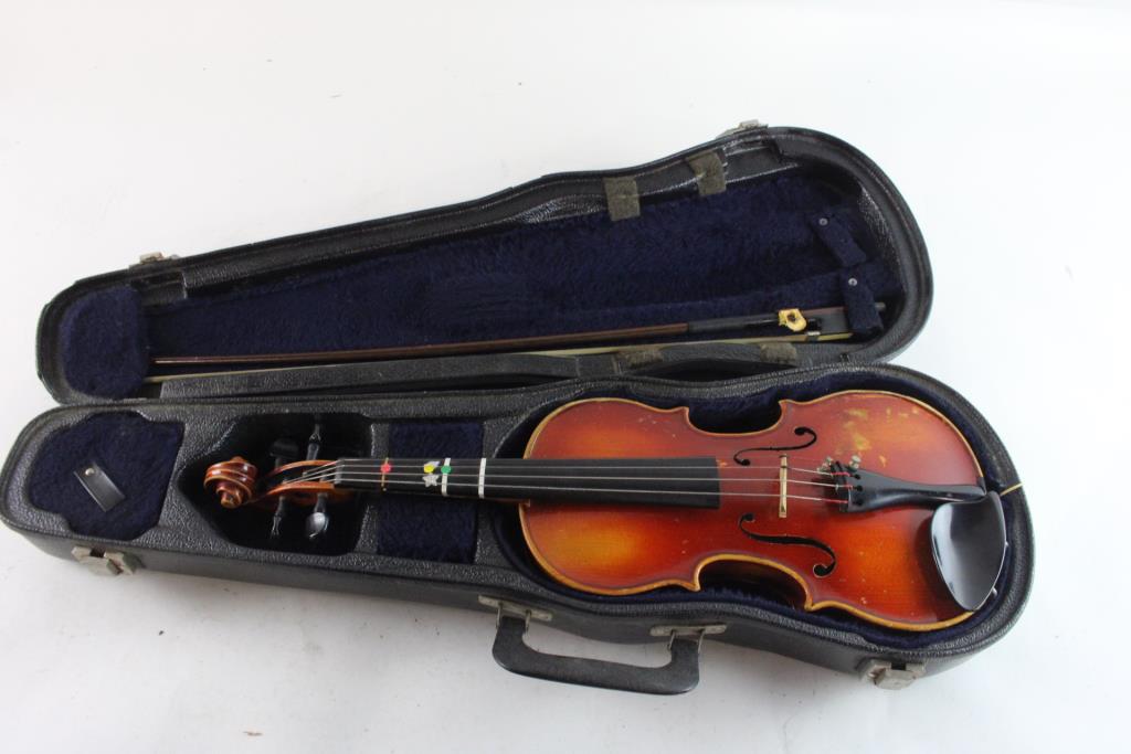 Karl Knilling Violin | Property Room