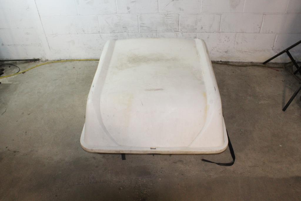 Kar-Rite Luggage Travel Storage Carrier | Property Room