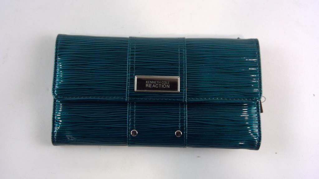 Kenneth Cole Reaction Wallet | Property Room