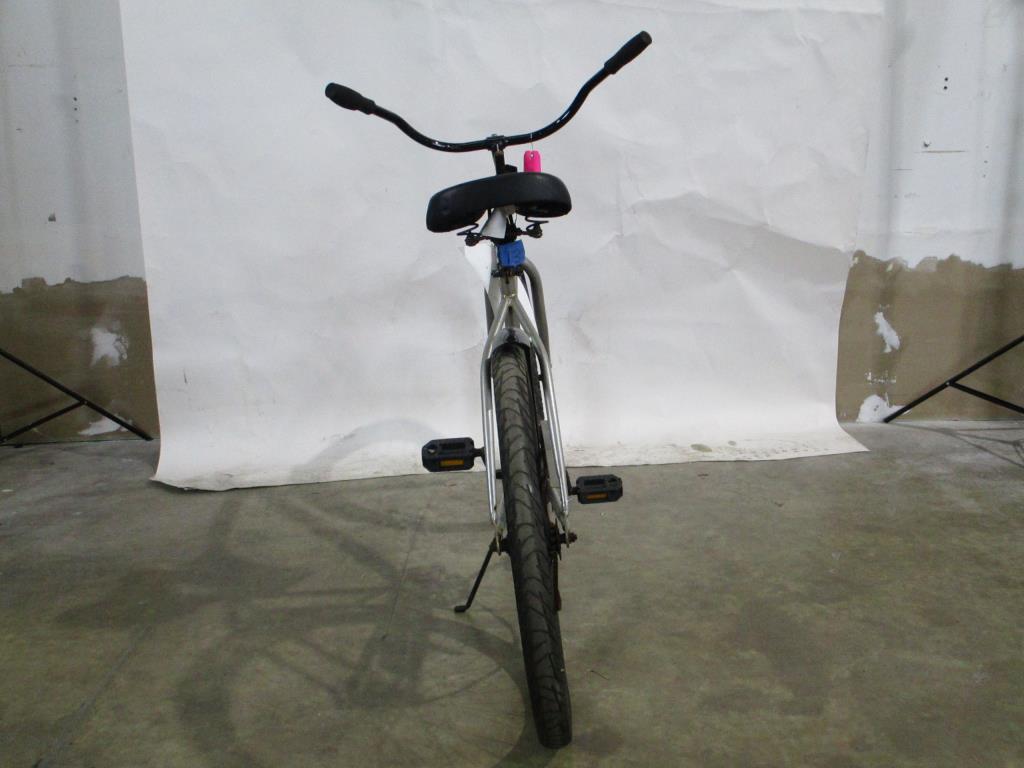 Kent Beach Cruiser | Property Room