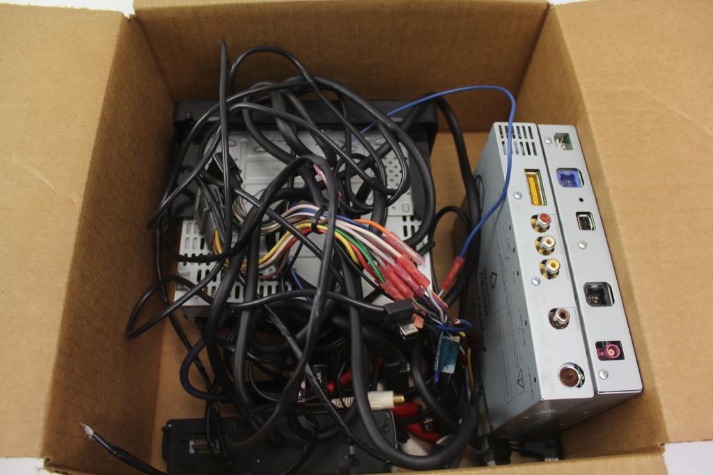 Kenwood Car Stereo, Pioneer Deh-P6700HP Stereo Face, Hideaway Unit: 3 ...