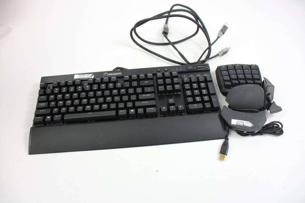 Keyboards , 2 Pieces | Property Room