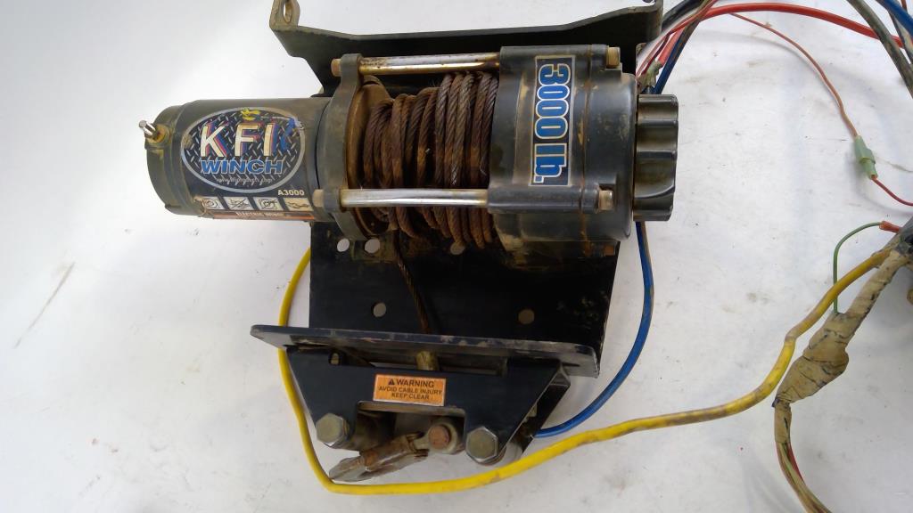 KFI 3000lbs Winch | Property Room