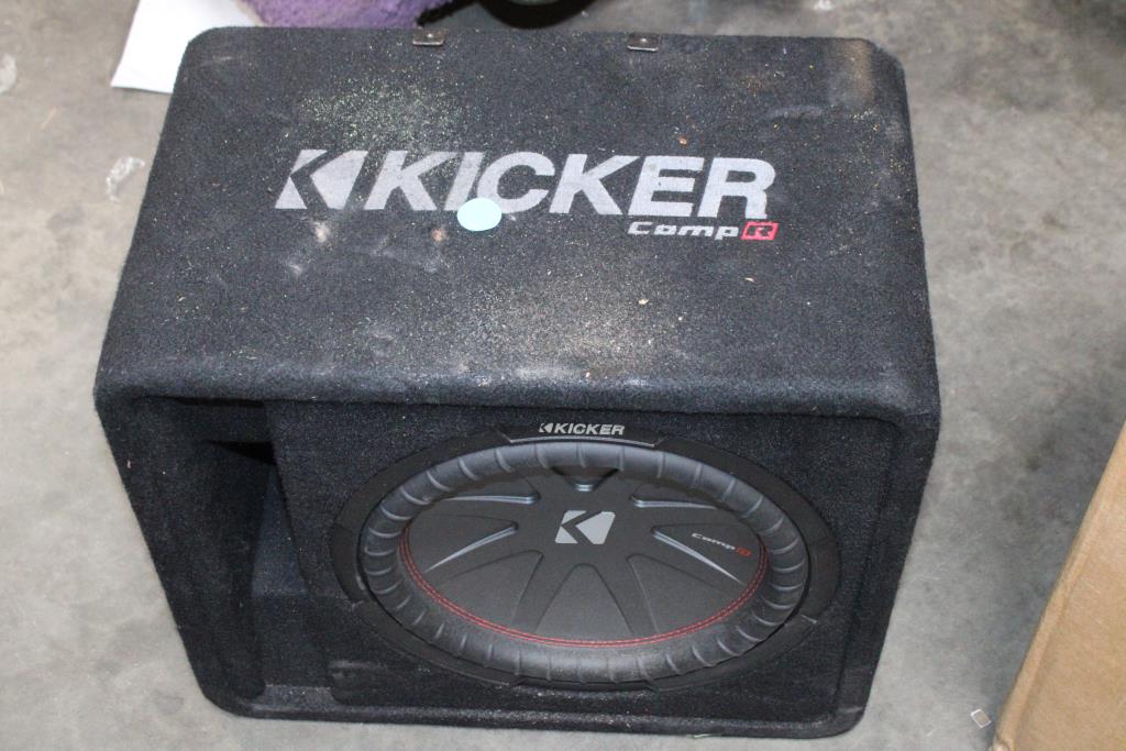 Kicker Enclosure Box Wtih Pioneer Mono Amplifier - Black | Property Room