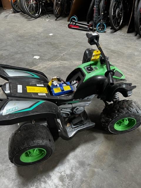 Kid's Yamaha 700R Raptor ATV | Property Room
