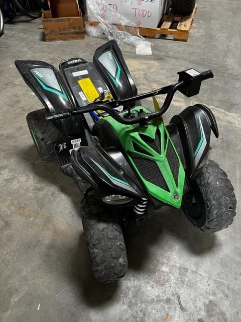 Kid's Yamaha 700R Raptor ATV | Property Room