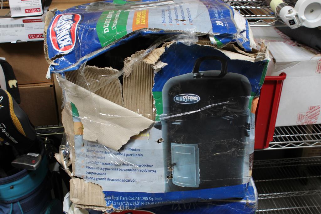 Kings Ford Deluxe Smoker | Property Room