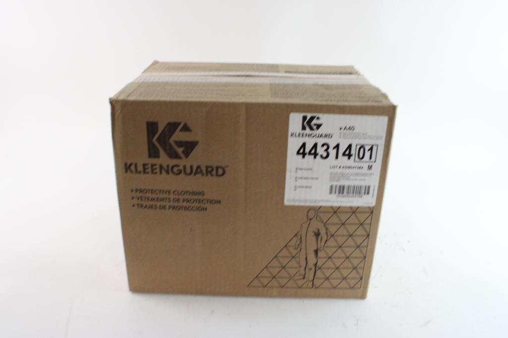 Kleenguard A40 Coveralls Size XL, 25 Count Box | Property Room