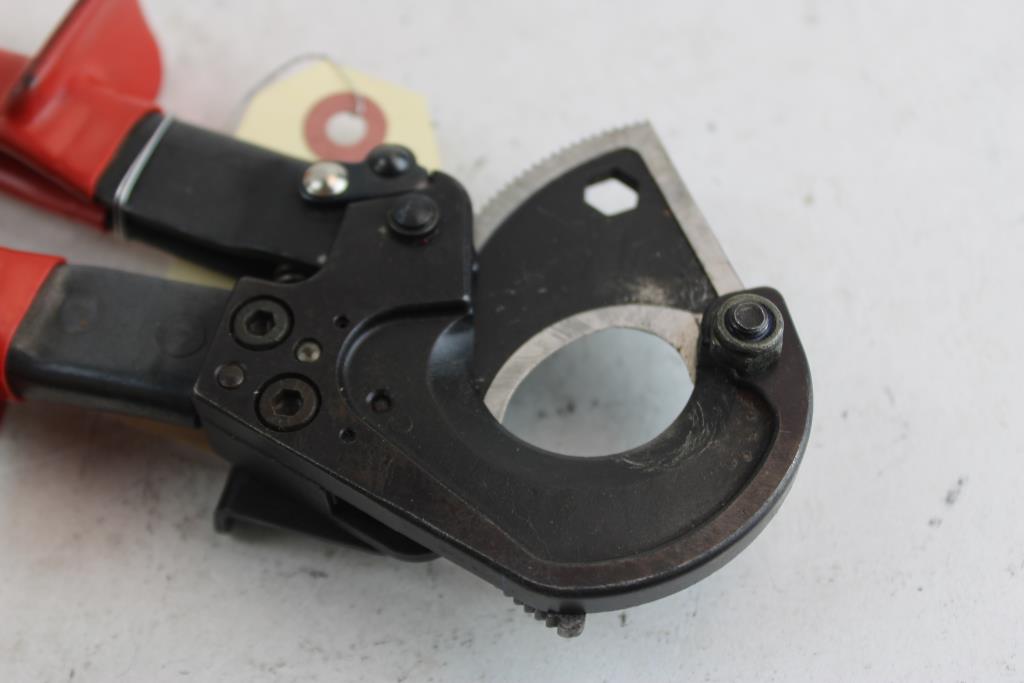 Klein Tools Ratcheting Cable Cutter | Property Room