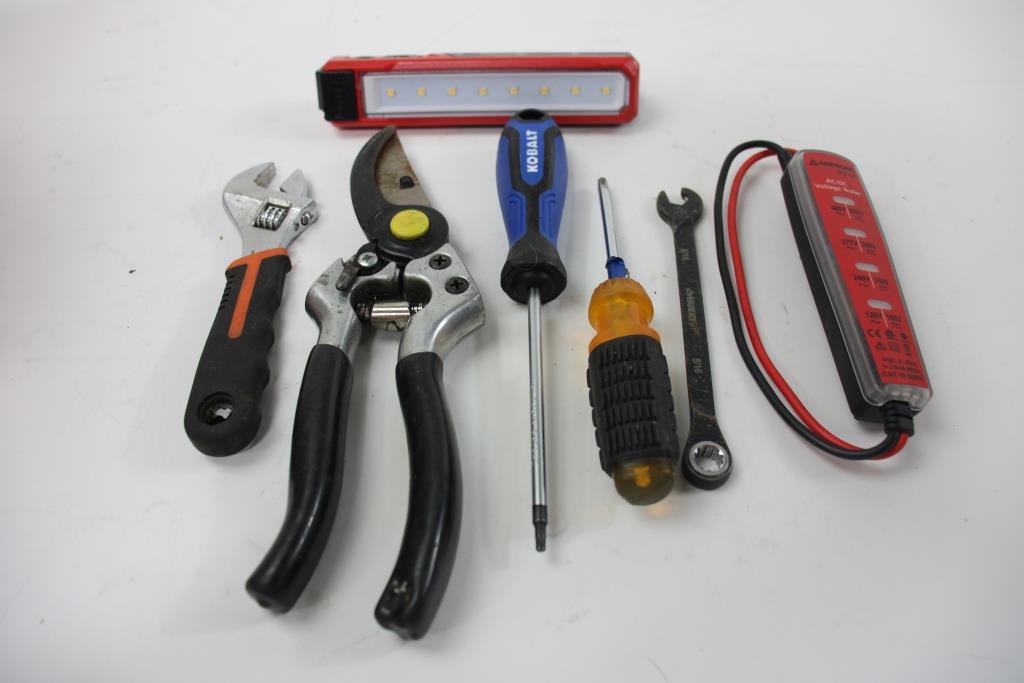 Kobalt, Pittsburgh, Screwdriver, Leatherman Multi-tool, Husky Wrench ...