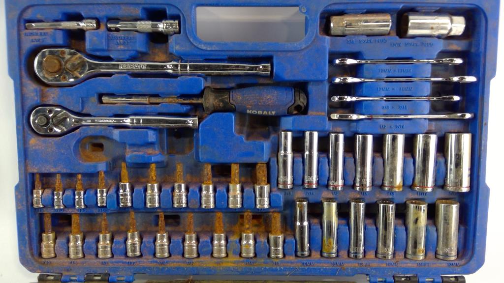 Kobalt Rusted Tool Set | Property Room