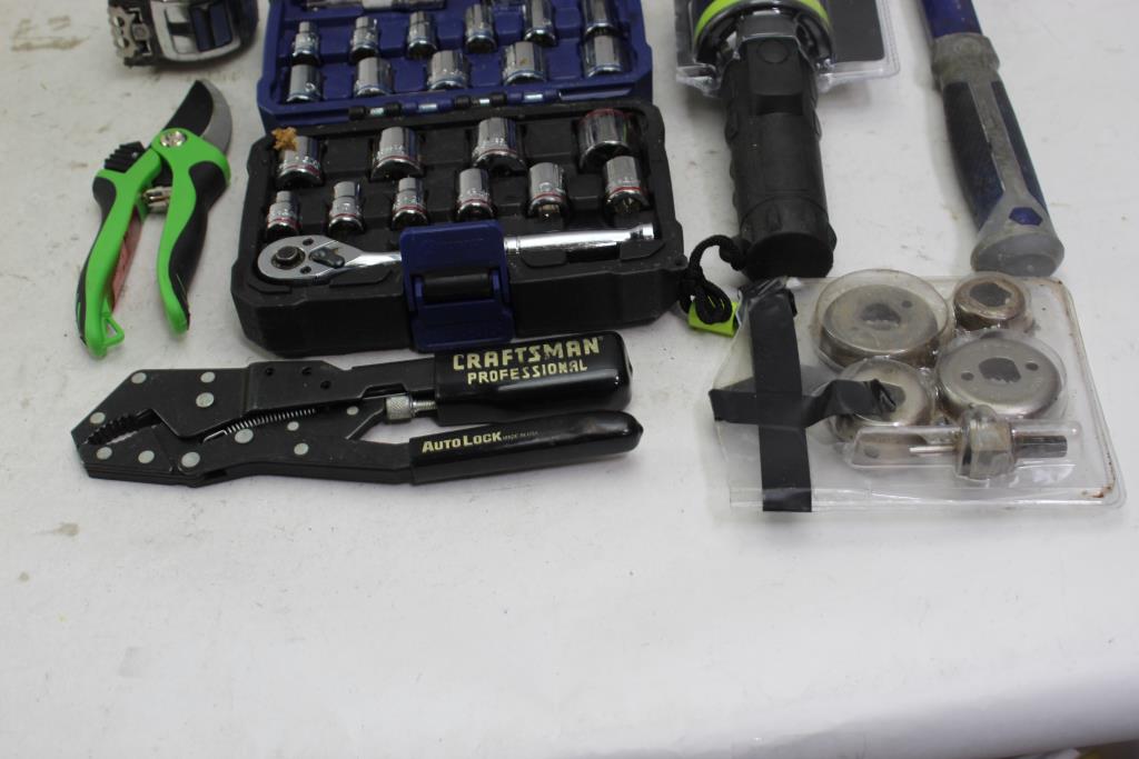 Kobalt Tool Basket, Socket Ratchet Set, Hammer And More: 10+ Pieces ...