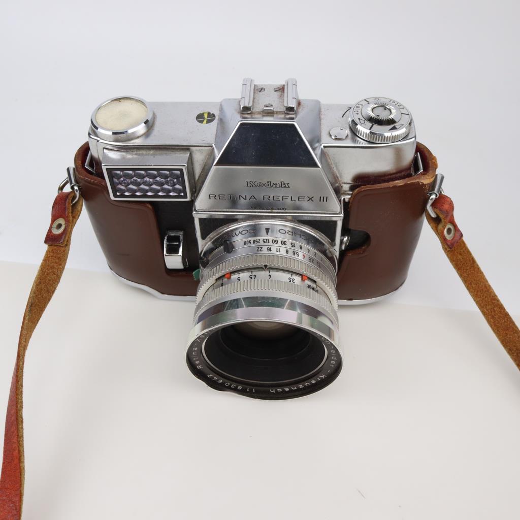 Kodak Retina Reflex III Vintage 35mm Film Camera And Case | Property Room
