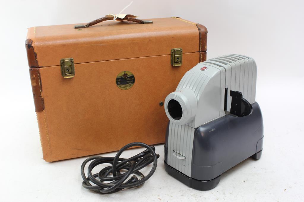 Kodak Vintage Kodaslide Projector | Property Room