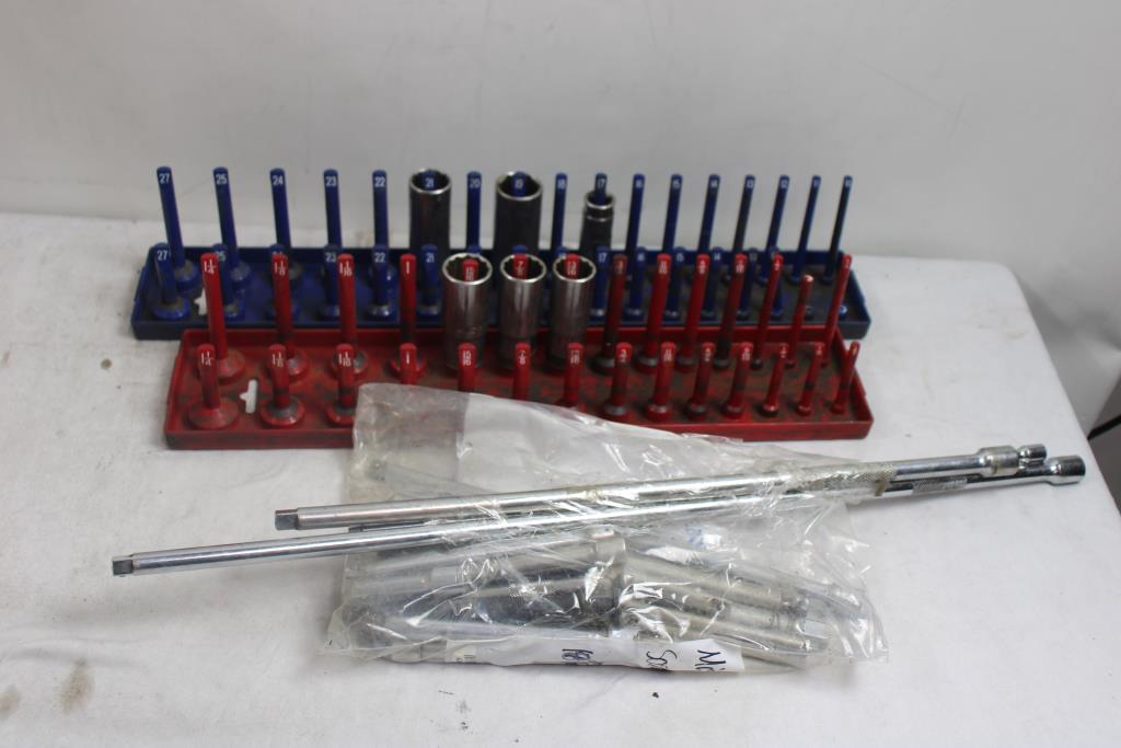 KT Pro Socket Sets Red Blue | Property Room