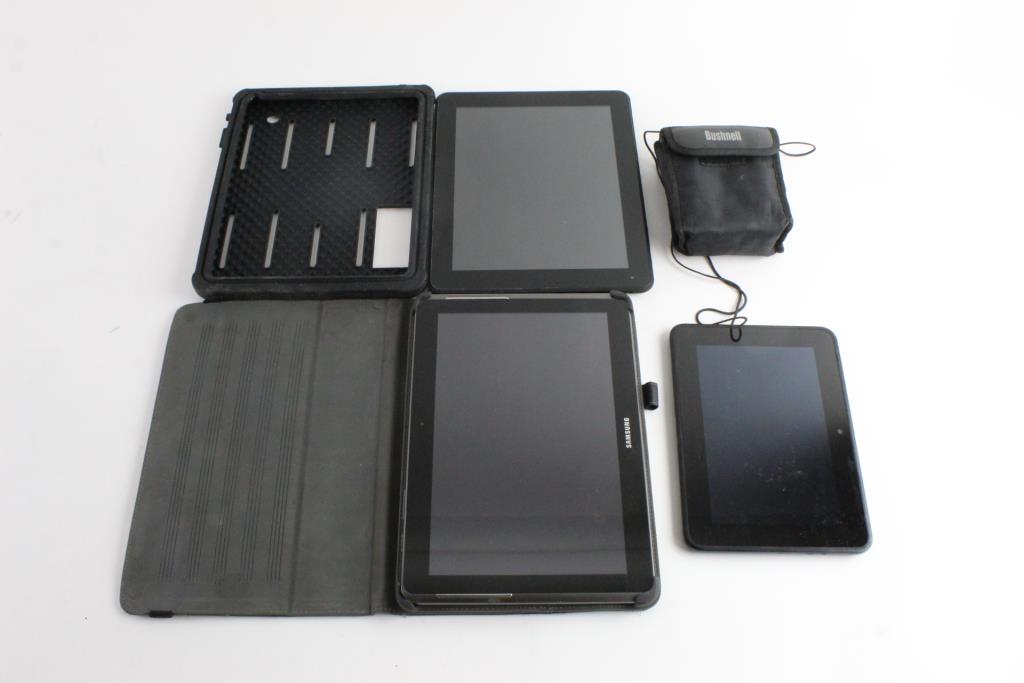 Kuno Tablet And More, 4 Pieces | Property Room