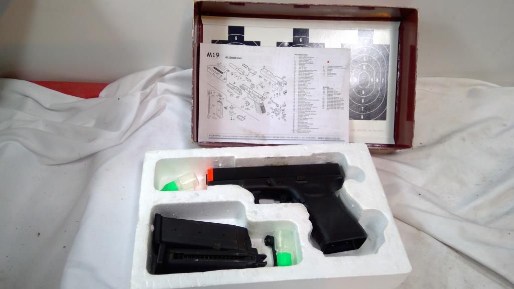 KWA Railed Framed G19 Semiautomatic Combat Air Pistol | Property Room