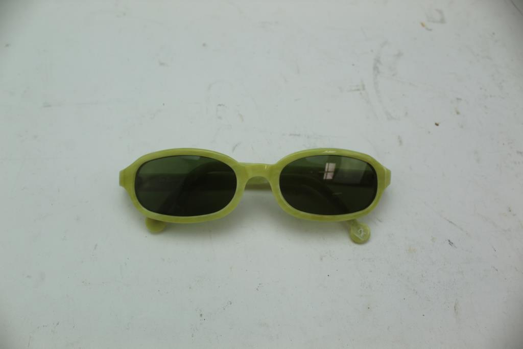 LA Eyeworks Unisex Texas 900 Sunglasses | Property Room