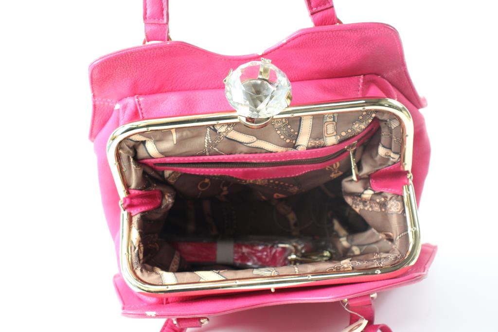 La Terre Fashion Handbag, Pink | Property Room