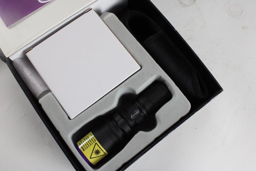 Labino Nano UV Blacklight, 5 Plus Items | Property Room