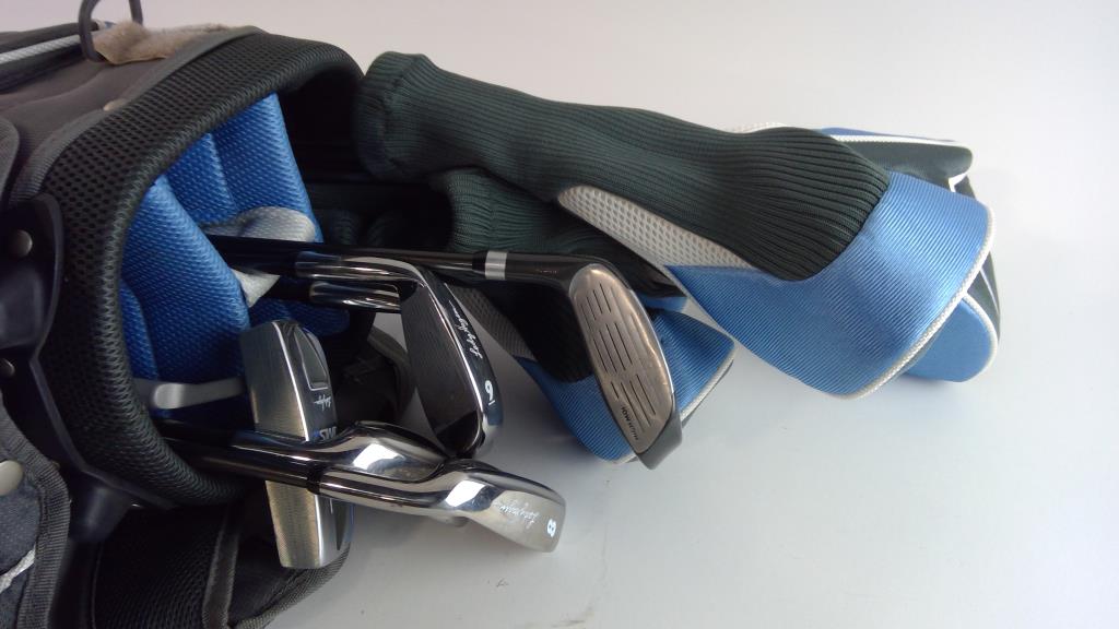 Lady Hagen Bag And Golf Clubs, 10 Pieces | Property Room