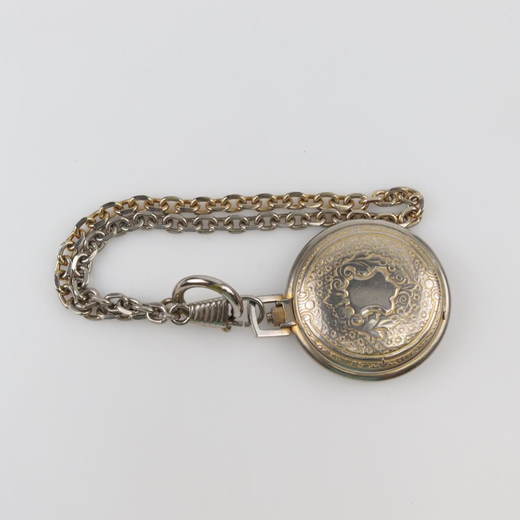 Le Gran Roman Numerals Quartz Pocket Watch | Property Room