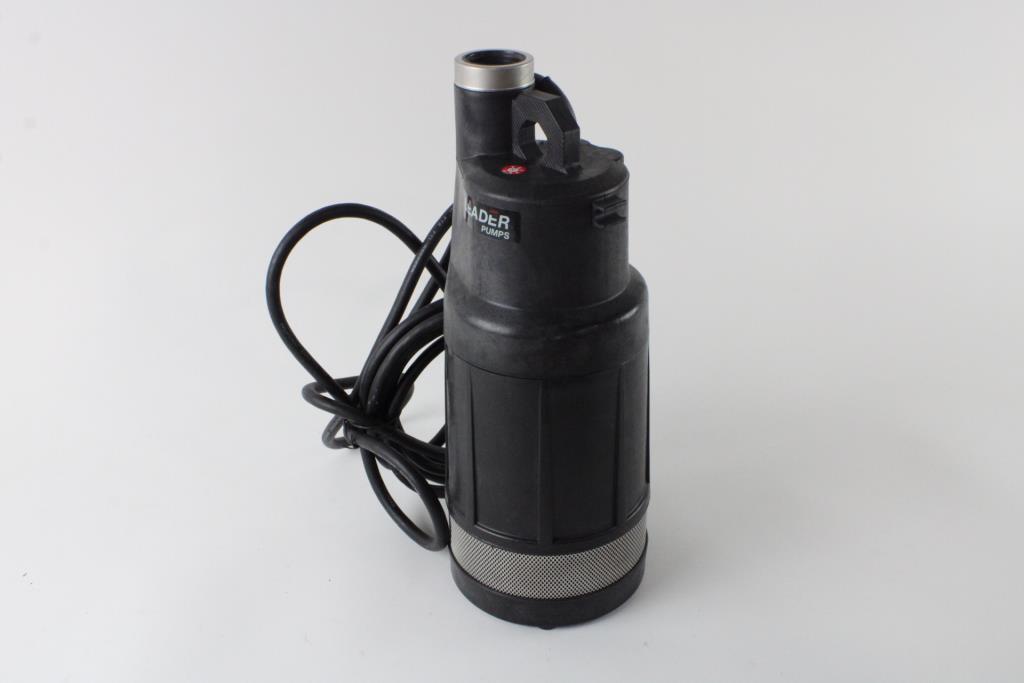 Leader Submersible Pump | Property Room