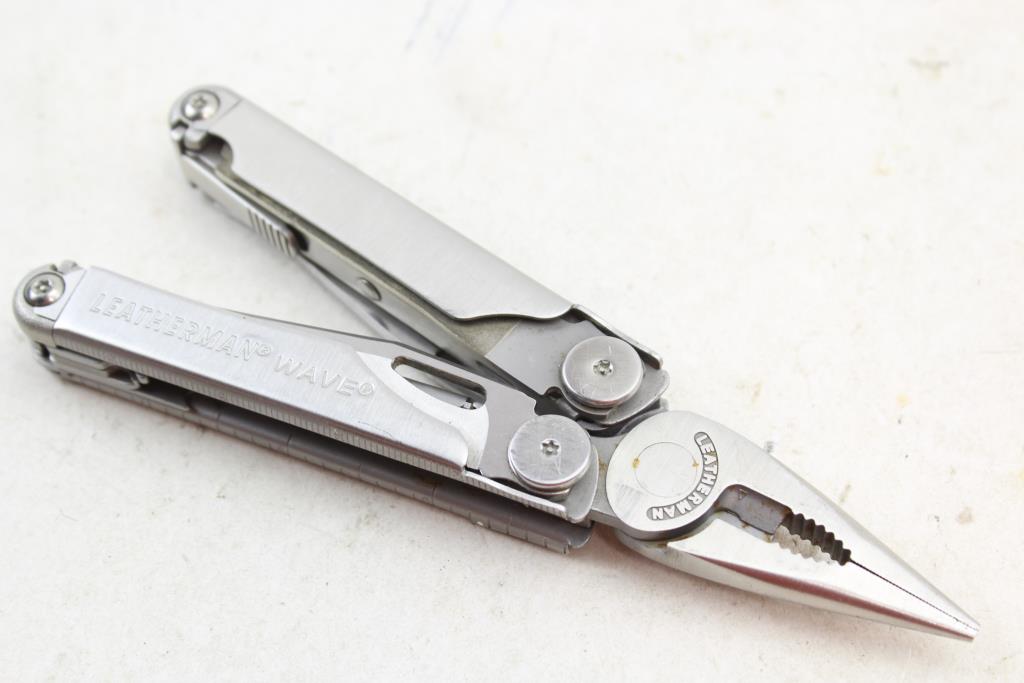 Leatherman Wave Multi-Tool | Property Room