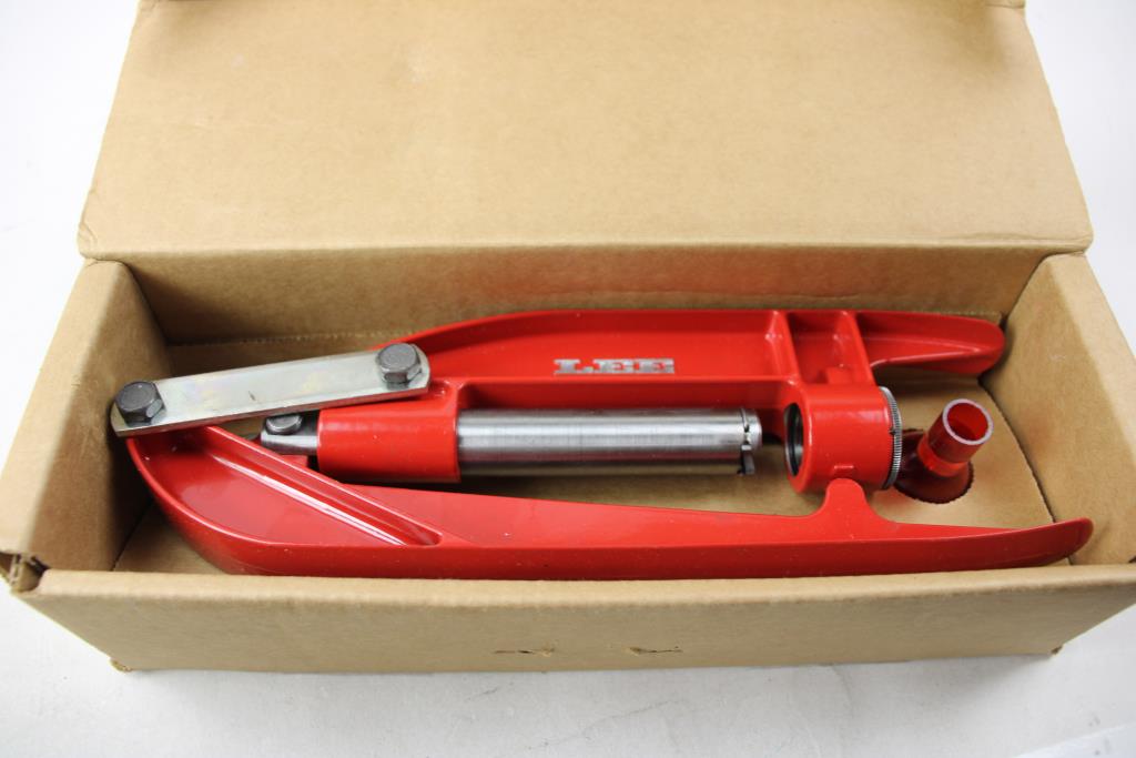 Lee Breech Lock Hand Press | Property Room
