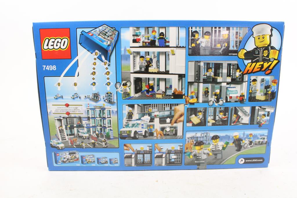 Lego 7498 Police Station Build Set | Property Room