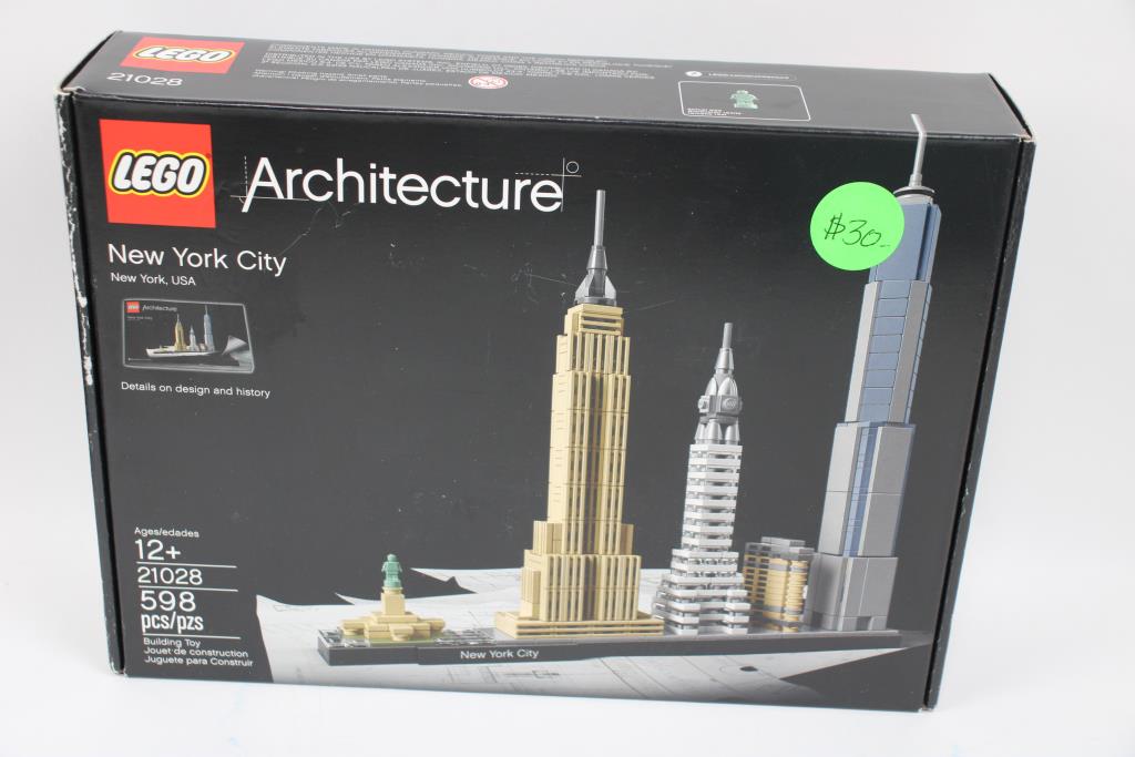 Lego Architecture: New York City | Property Room