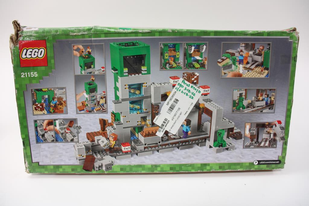 Lego Minecraft The Creeper Mine | Property Room