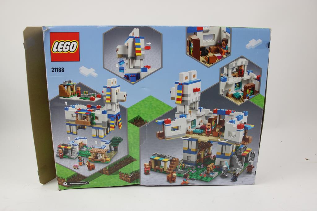 LEGO Minecraft The Llama Village 21188 | Property Room