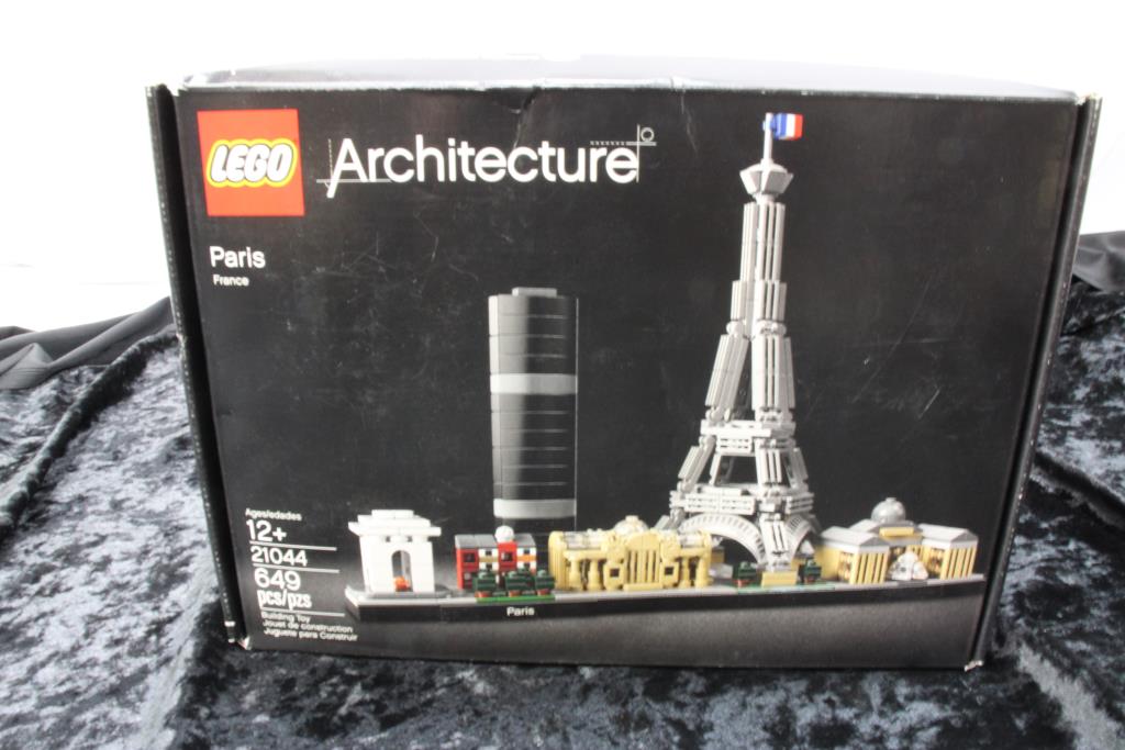 Lego Paris Architecture | Property Room