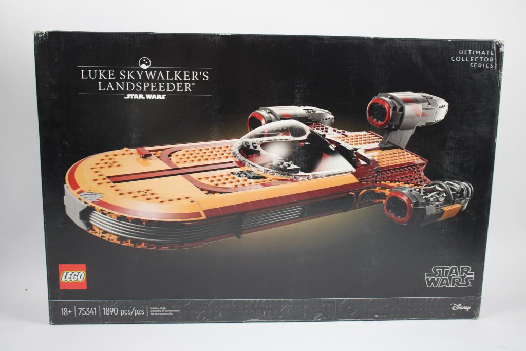 Lego Star Wars Luke Skywalker's Landspeeder Set, 1890 Pcs. | Property Room