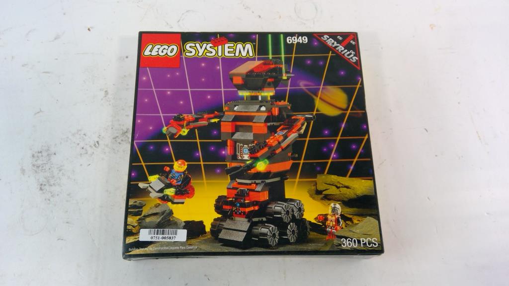 LEGO System Set | Property Room