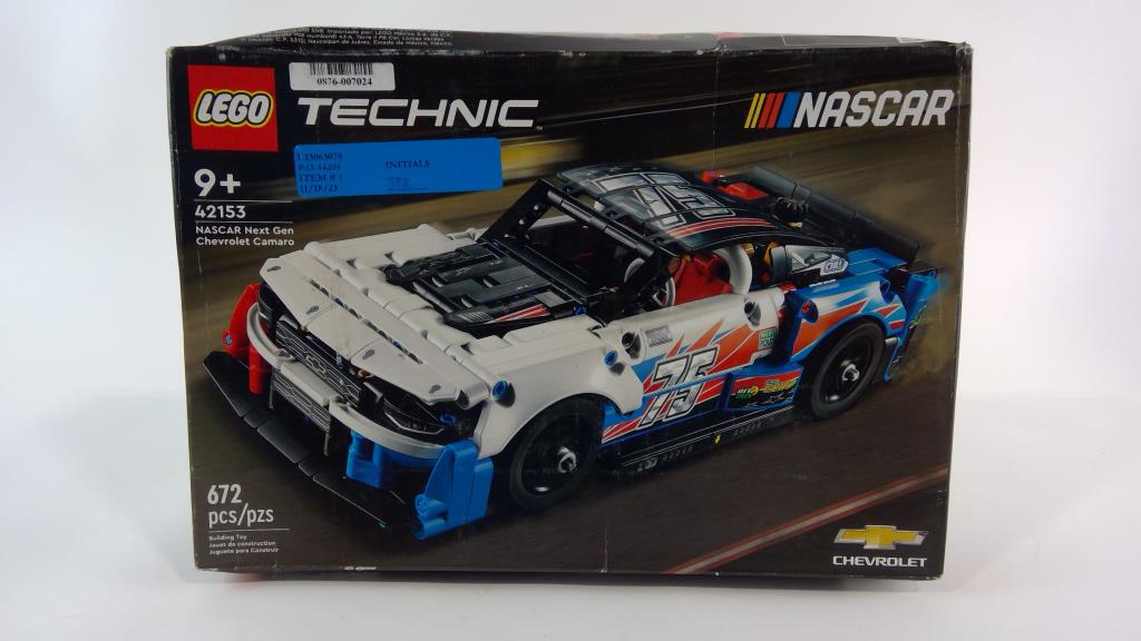 LEGO Technic Nascar | Property Room
