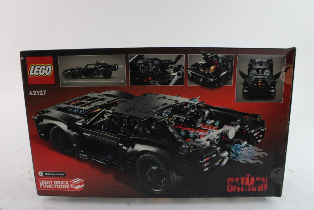 Lego Technic The Batman Batmobile | Property Room