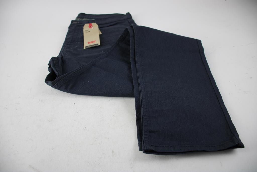 Levi's 511 Slim Pants, Size 32x34, Black | Property Room