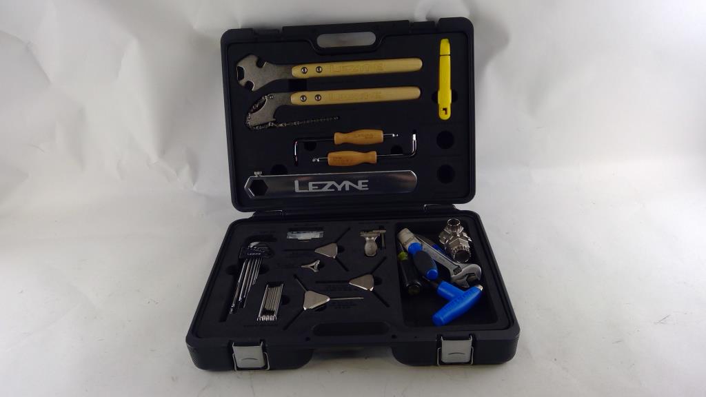 Lezyne Tool Kit | Property Room