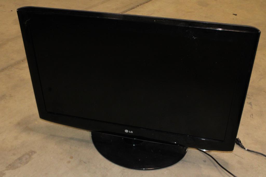 LG 37" LCD TV | Property Room