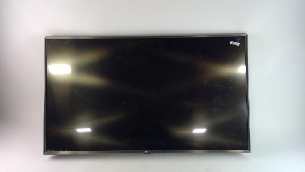 LG 43" Class UHD Commercial Television | Property Room