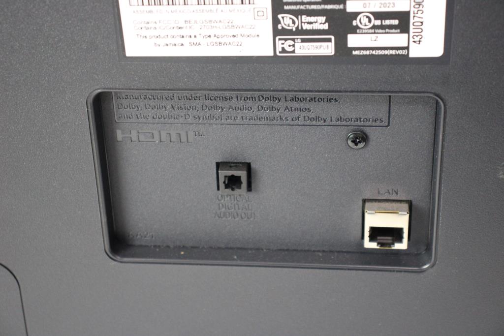 LG 43" UQ7590 Series LED 4K UHD SmartTV | Property Room