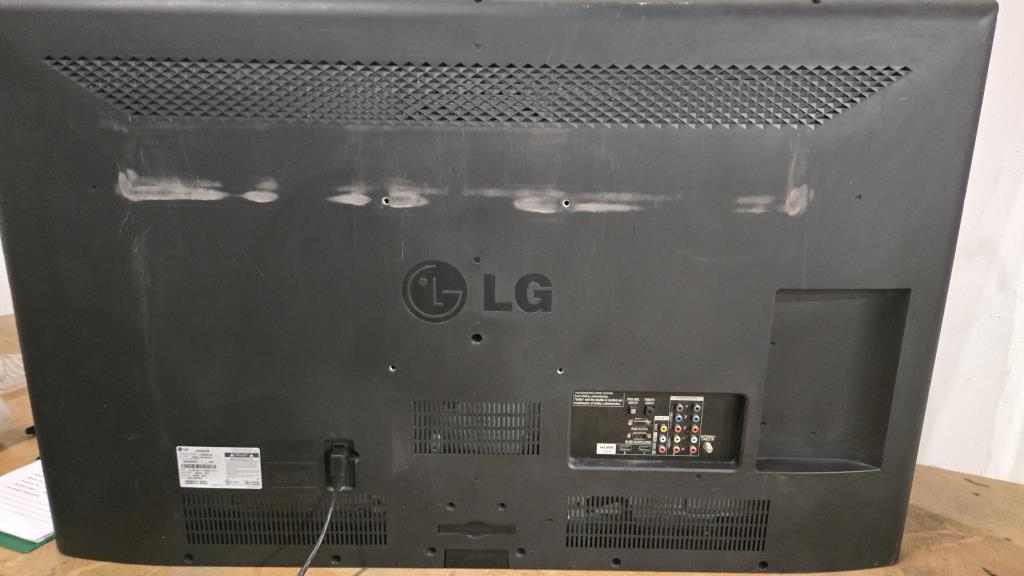 LG 47" Flatscreen Tv | Property Room