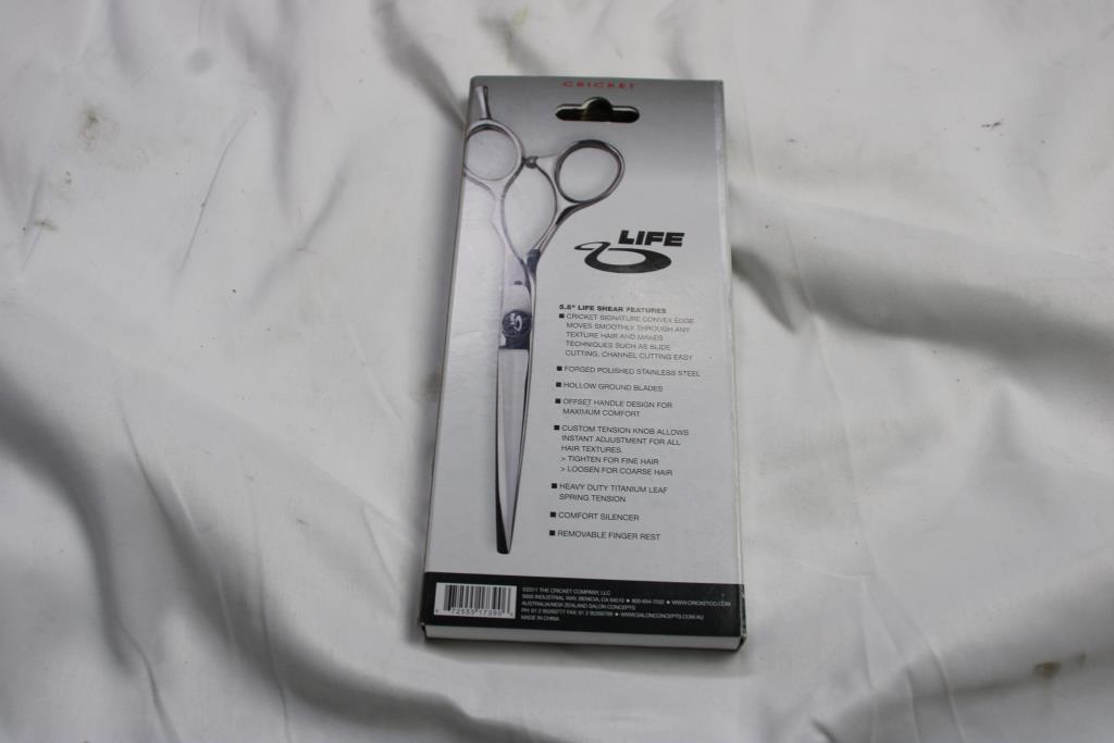 Life Shear 5.5 Inch Shears | Property Room