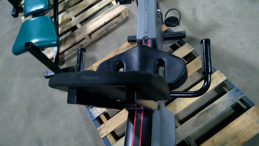 LifeFitness 9500RHR | Property Room