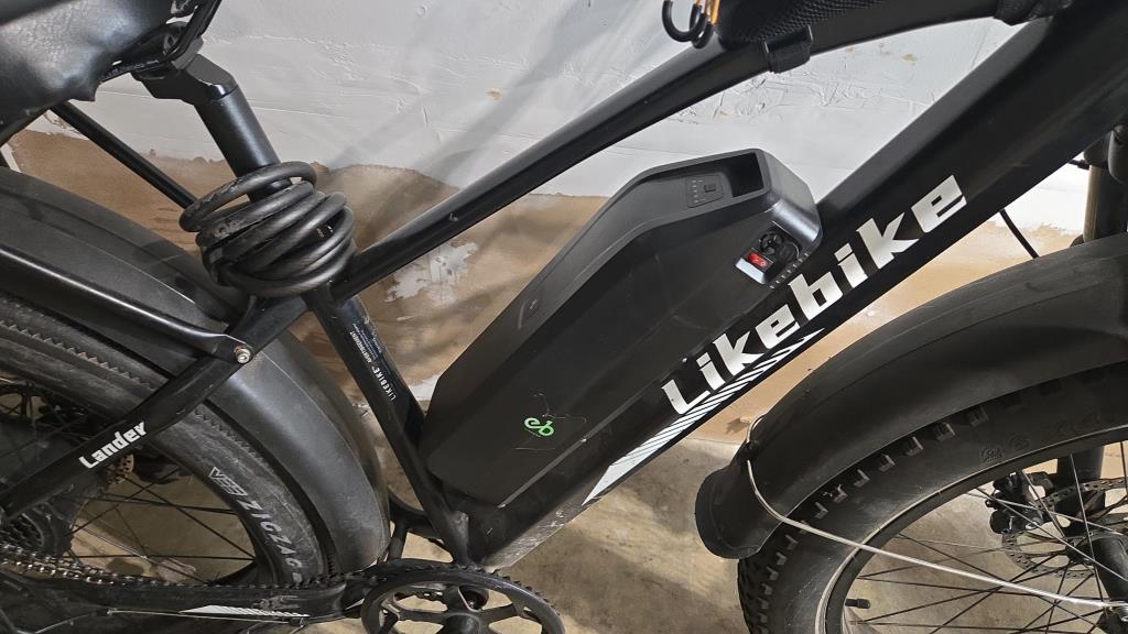 Like Bike E-Bike | Property Room