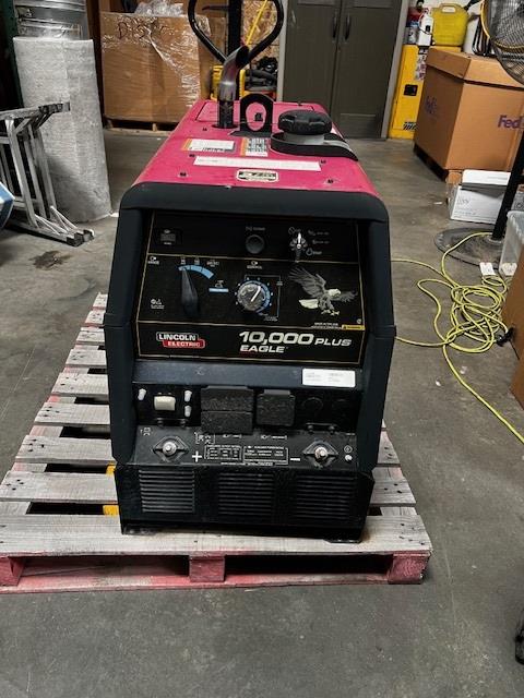 Lincoln Electric 10,000 Plus Eagle Engine Driven Welder | Property Room