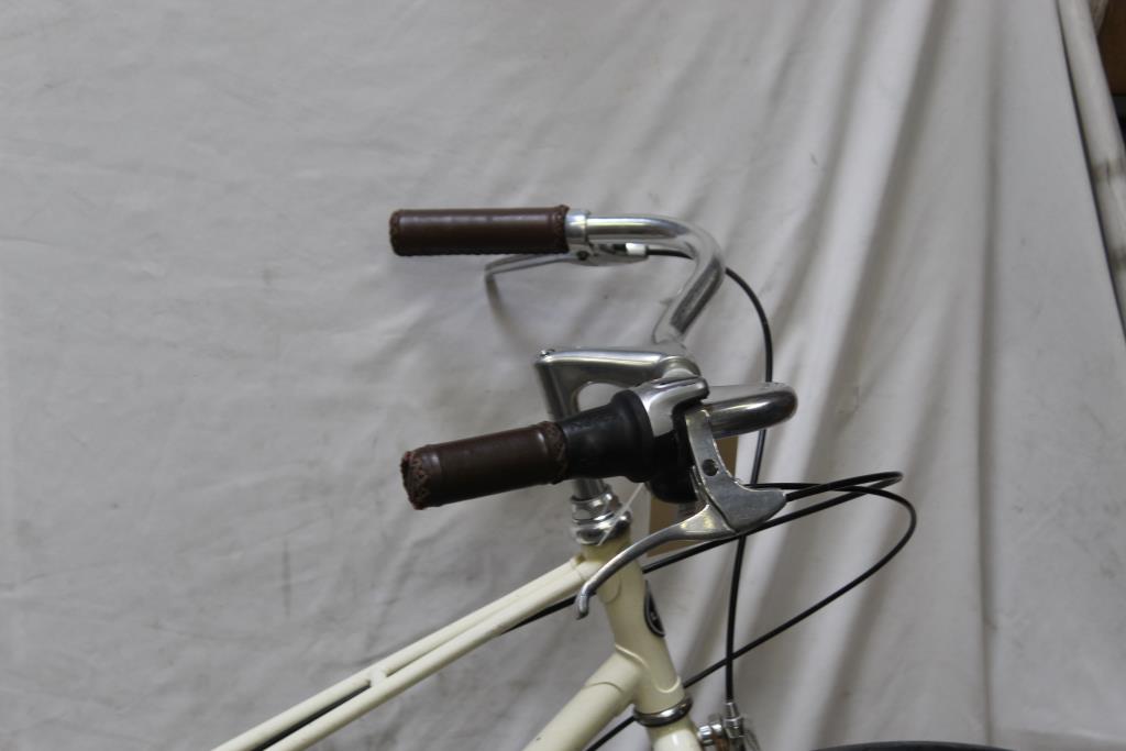 Linus Single Speed Beach Bike | Property Room