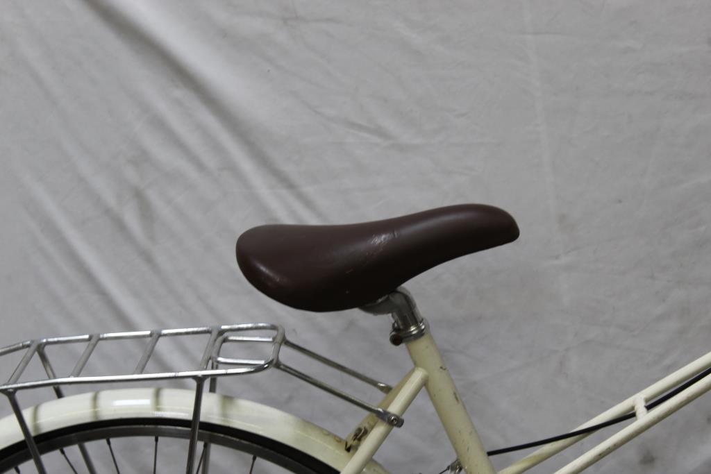 Linus Single Speed Beach Bike | Property Room